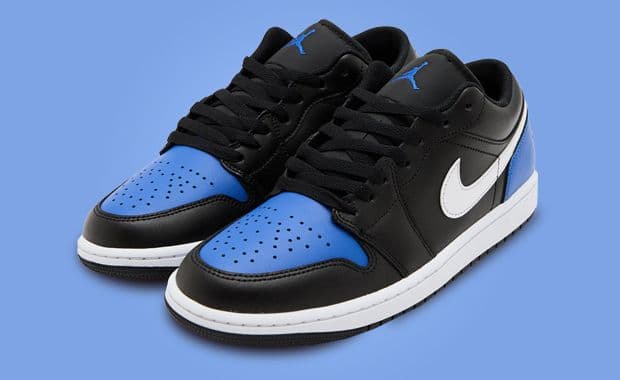 The Kids'-Exclusive Air Jordan 1 Low SE Features Gradients