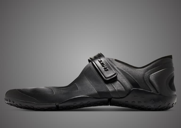 Kim K and Nike add a Satin Finish to the latest NikeSKIMS Rift Pack