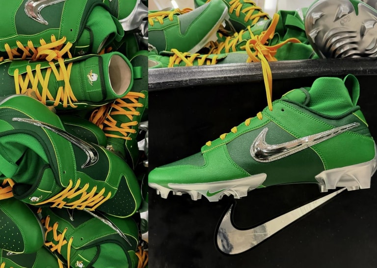 The Oregon Ducks Get an Exclusive Nike Vapor Edge Dunk PE Ahead of ...