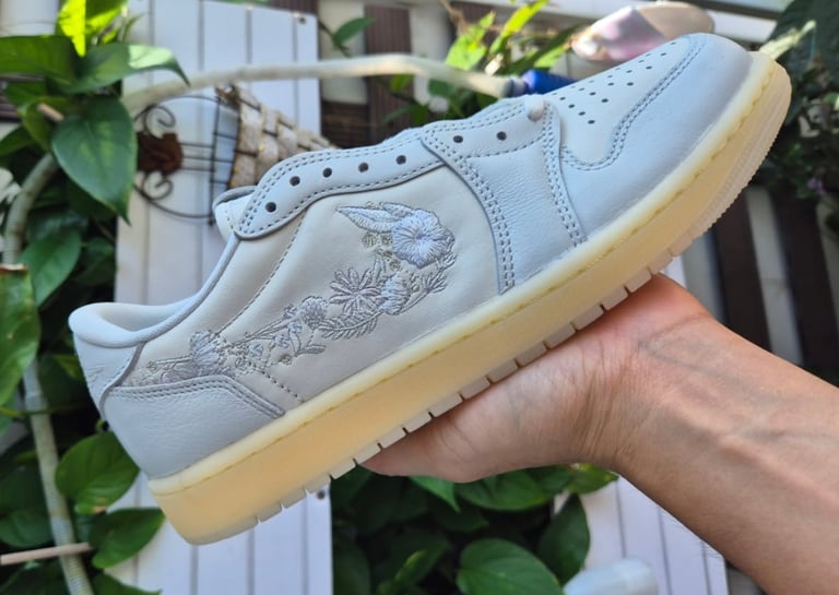 Rabbits and Floral Patterns Grace This Air Jordan 1 Retro Low OG