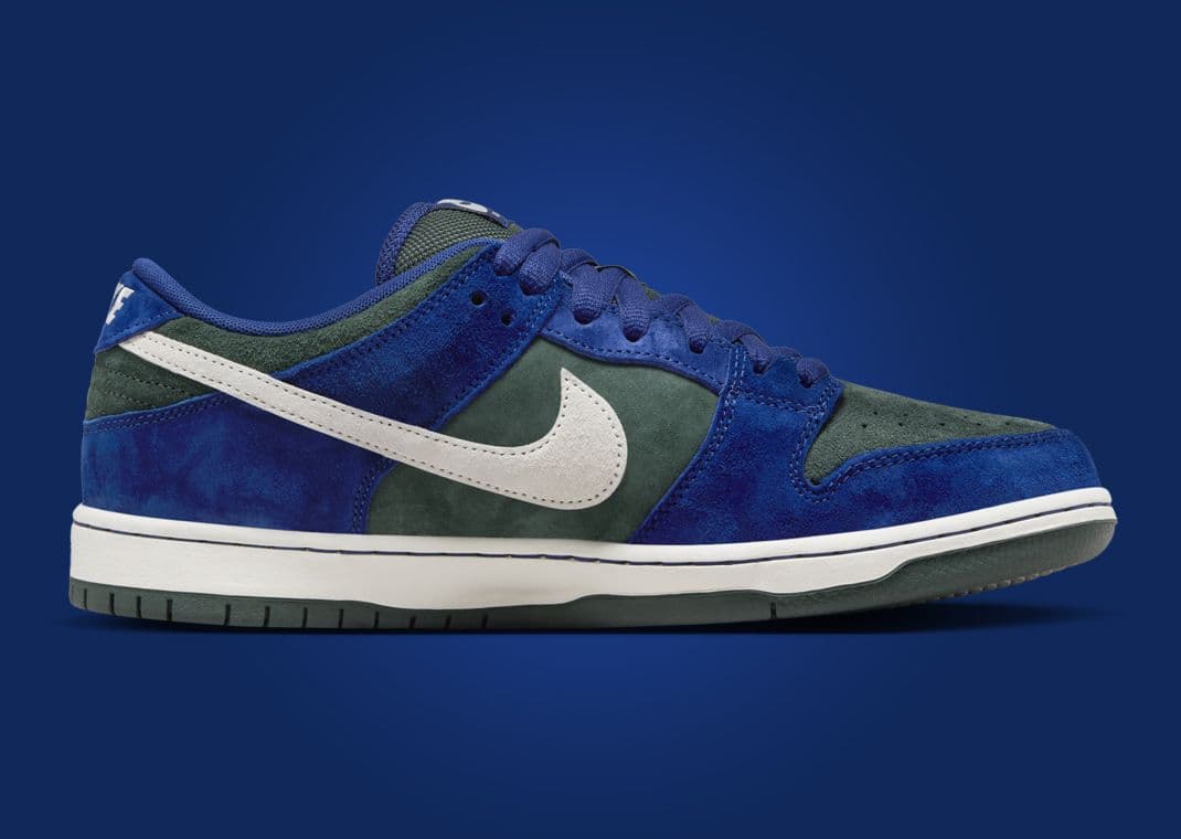 The Nike SB Dunk Low Deep Royal Blue Vintage Green Releases Spring 2024