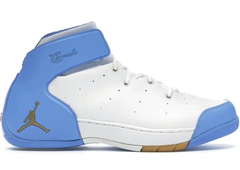 The Best Sneakers Carmelo Anthony Wore in His Career