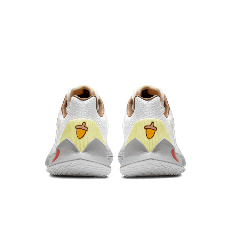 Nike Kyrie 2 Low Spongebob Sandy Cheeks - CJ6953-100