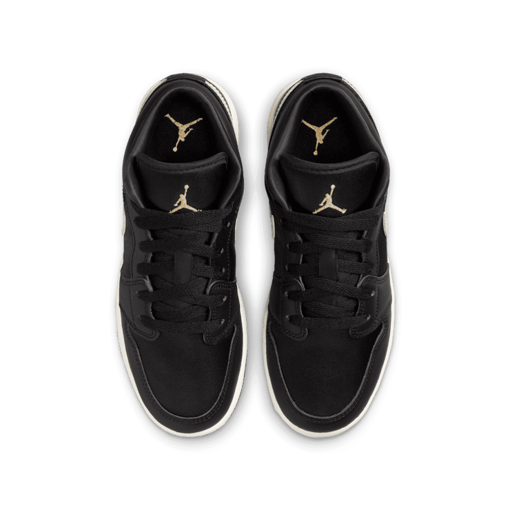 Air Jordan 1 Low SE in Black | FZ3921-001 (GS) - FZ3921-001 Air Jordan 1 Low SE in Black | FZ3921-001 (GS) - FZ3921-001
