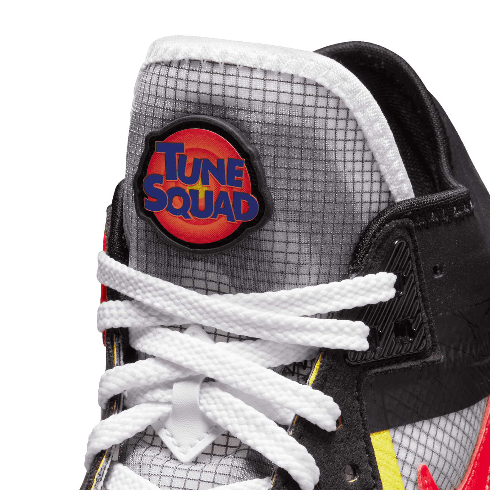 Nike Lebron 18 Low Sylvester vs Tweety Space Jam - CV7562-103 Raffles ...