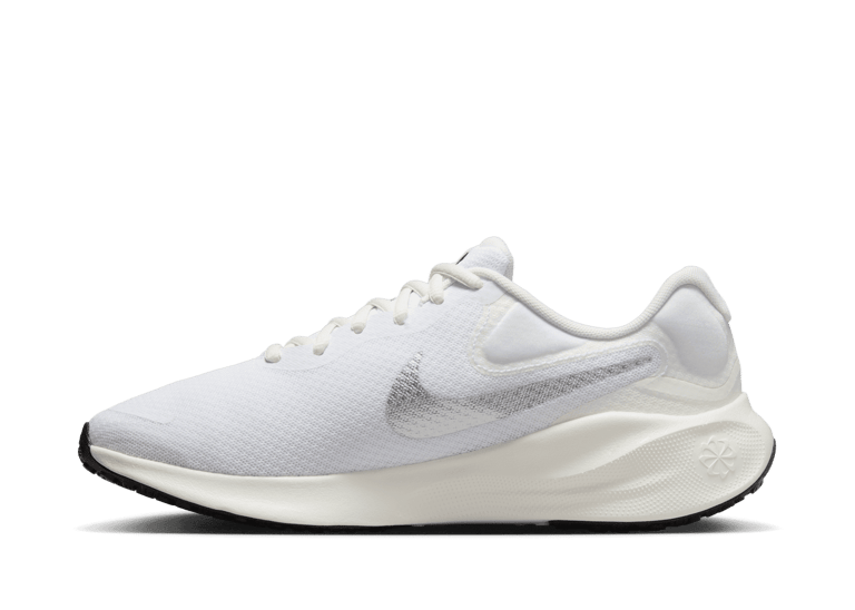 Nike Revolution 7 'White Metallic Silver' (W) - FB2208-101 Release Info